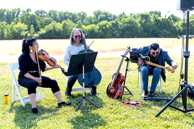Ariel and Elliott's Kent Island Resort Wedding - nadinenasby.com